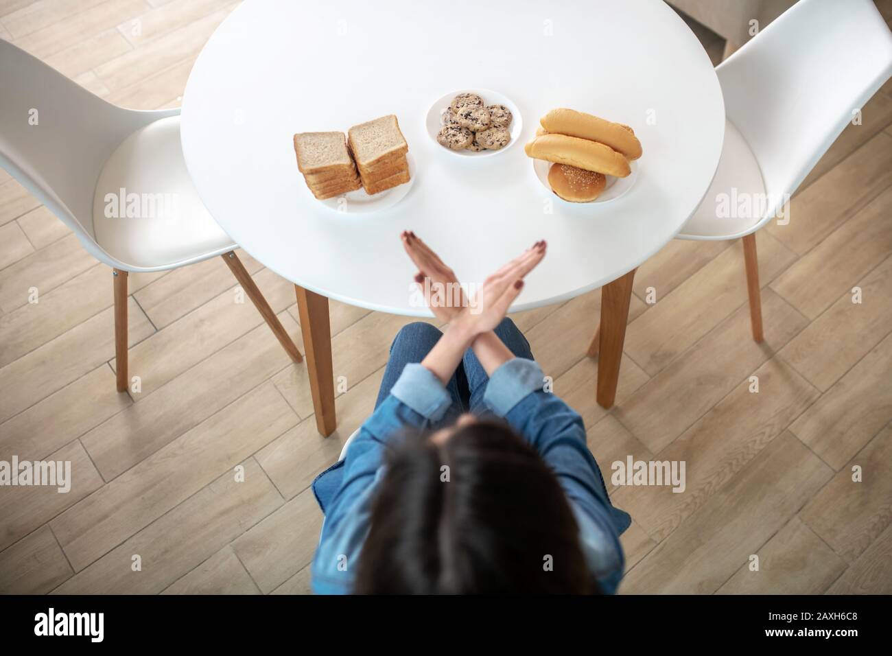 Refusing to eat woman hi-res stock photography and images - Alamy