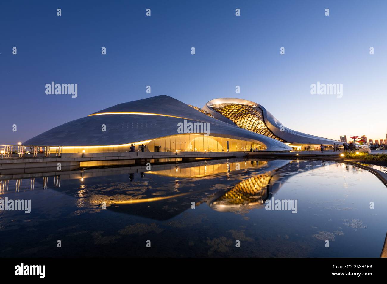 Harbin opera house hi-res stock photography and images - Alamy