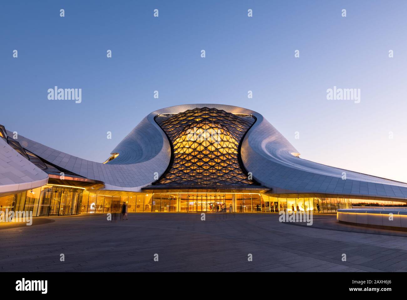 Harbin opera house hi-res stock photography and images - Alamy