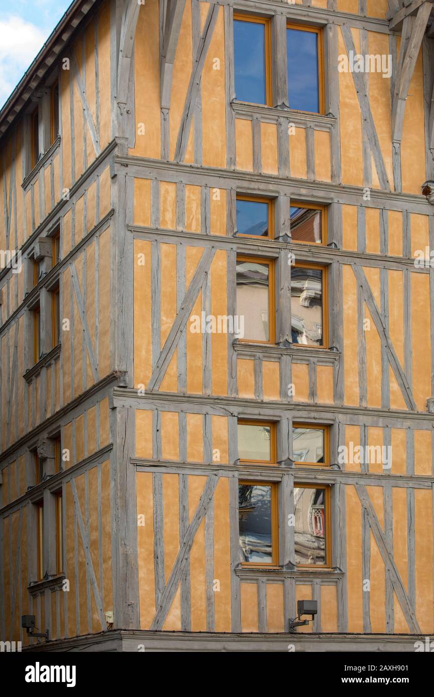 Ancient half-timbered buildings in Troyes. Aube, Champagne-Ardenne ...