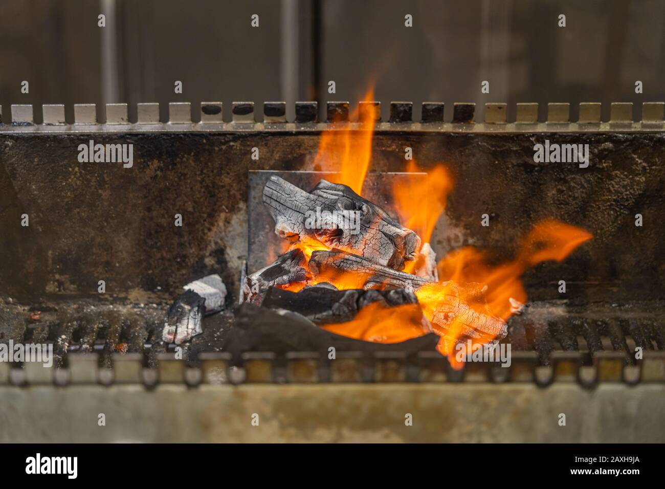 Barbecue machine hi-res stock photography and images - Alamy