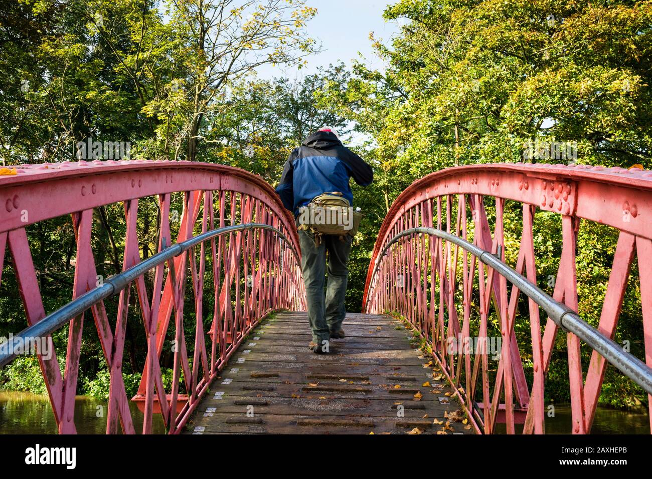 Footbridge over the Thames River along the Public Footpath near Oxford ...