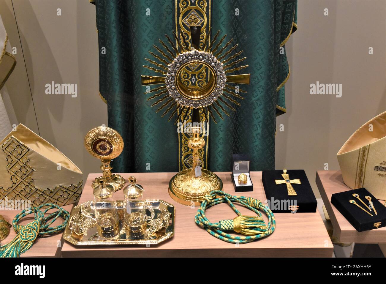 RELIGIOUS CLOTHES AND OBJECTS ON DISPLAY IN A SHOP IN THE HISTORIC ...