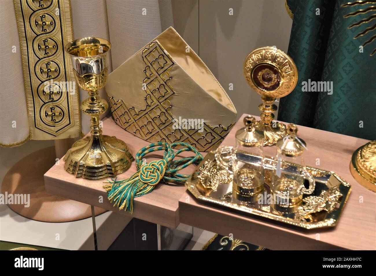 RELIGIOUS CLOTHES AND OBJECTS ON DISPLAY IN A SHOP IN THE HISTORIC ...