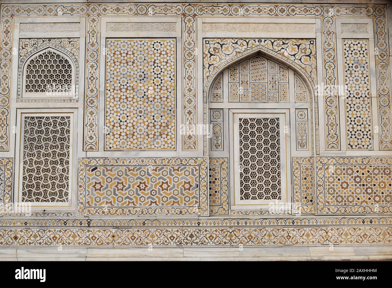 Wall design taj mahal hi-res stock photography and images - Alamy