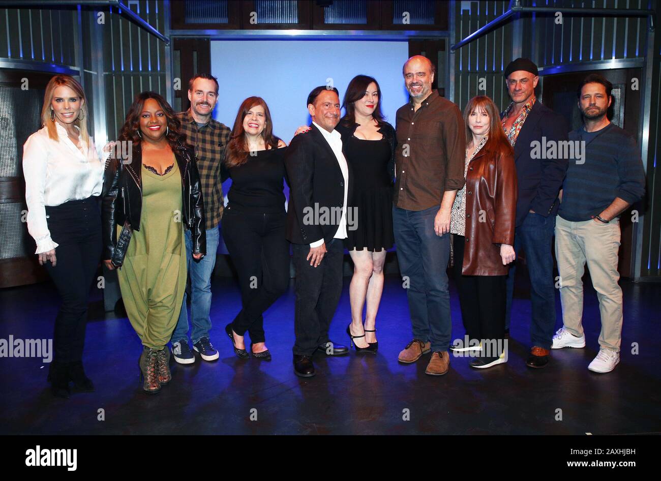 The groundlings hi-res stock photography and images - Alamy