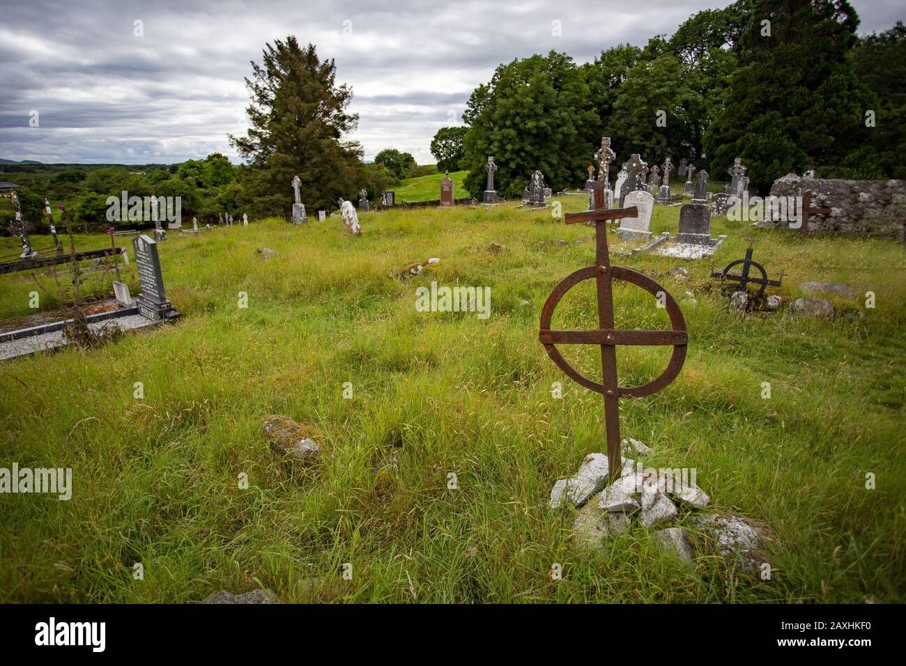 Cemetery county mayo ireland hi-res stock photography and images - Alamy