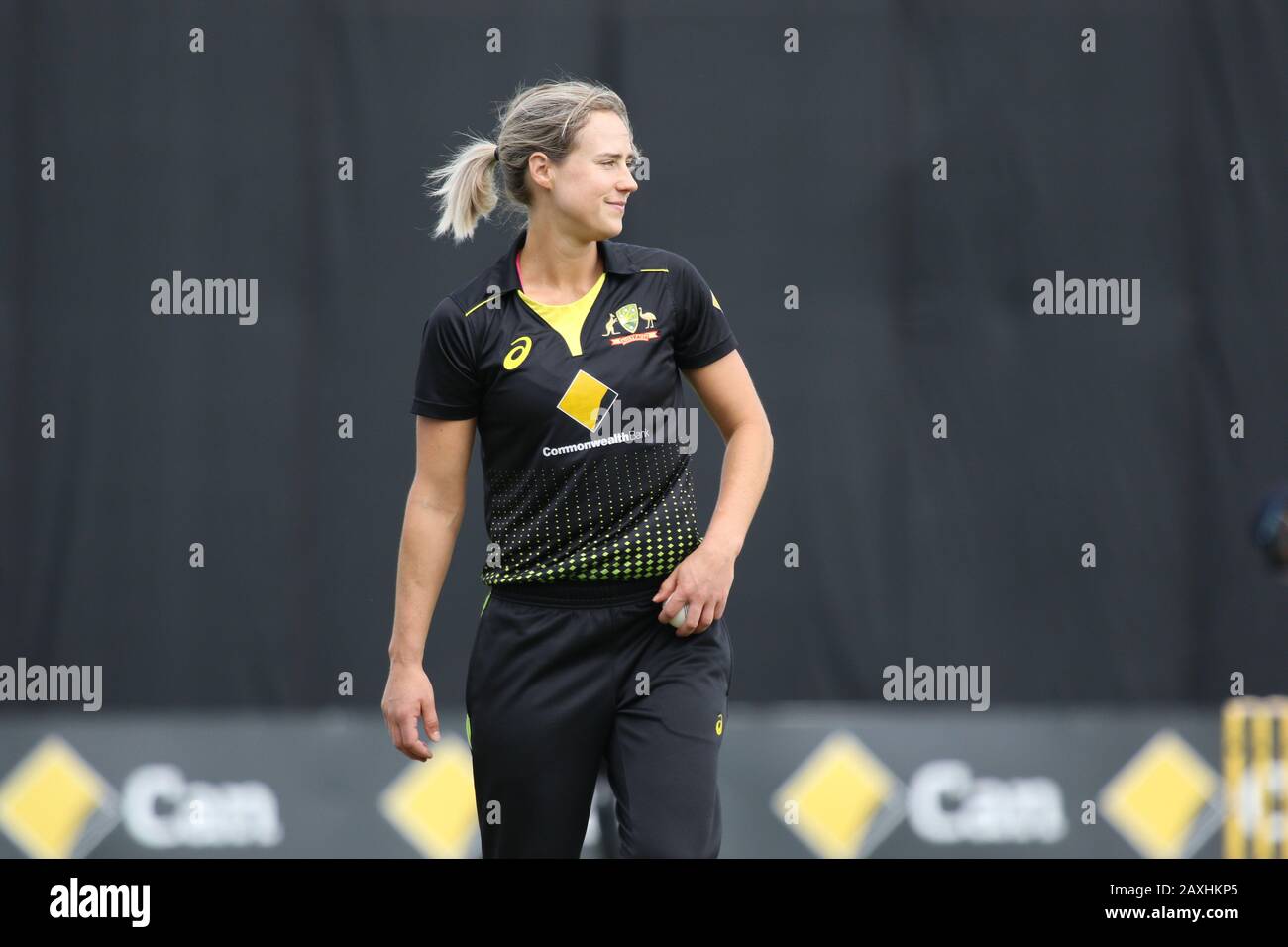 Australian women cricket hi-res stock photography and images - Alamy