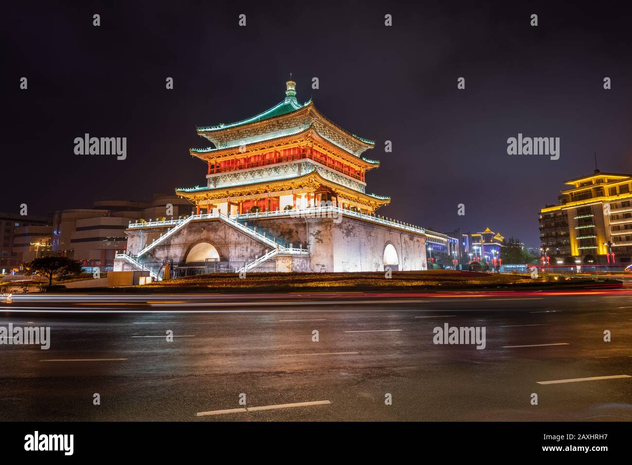 Chinese Temple Gate in Xian at night Stock Photo - Alamy