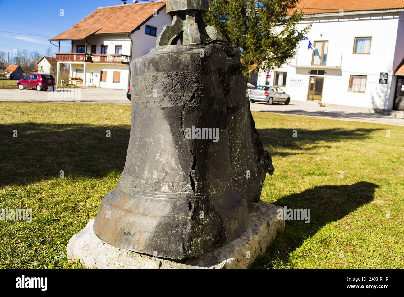 Stone renaissance architecture lawn tower hi-res stock photography and ...