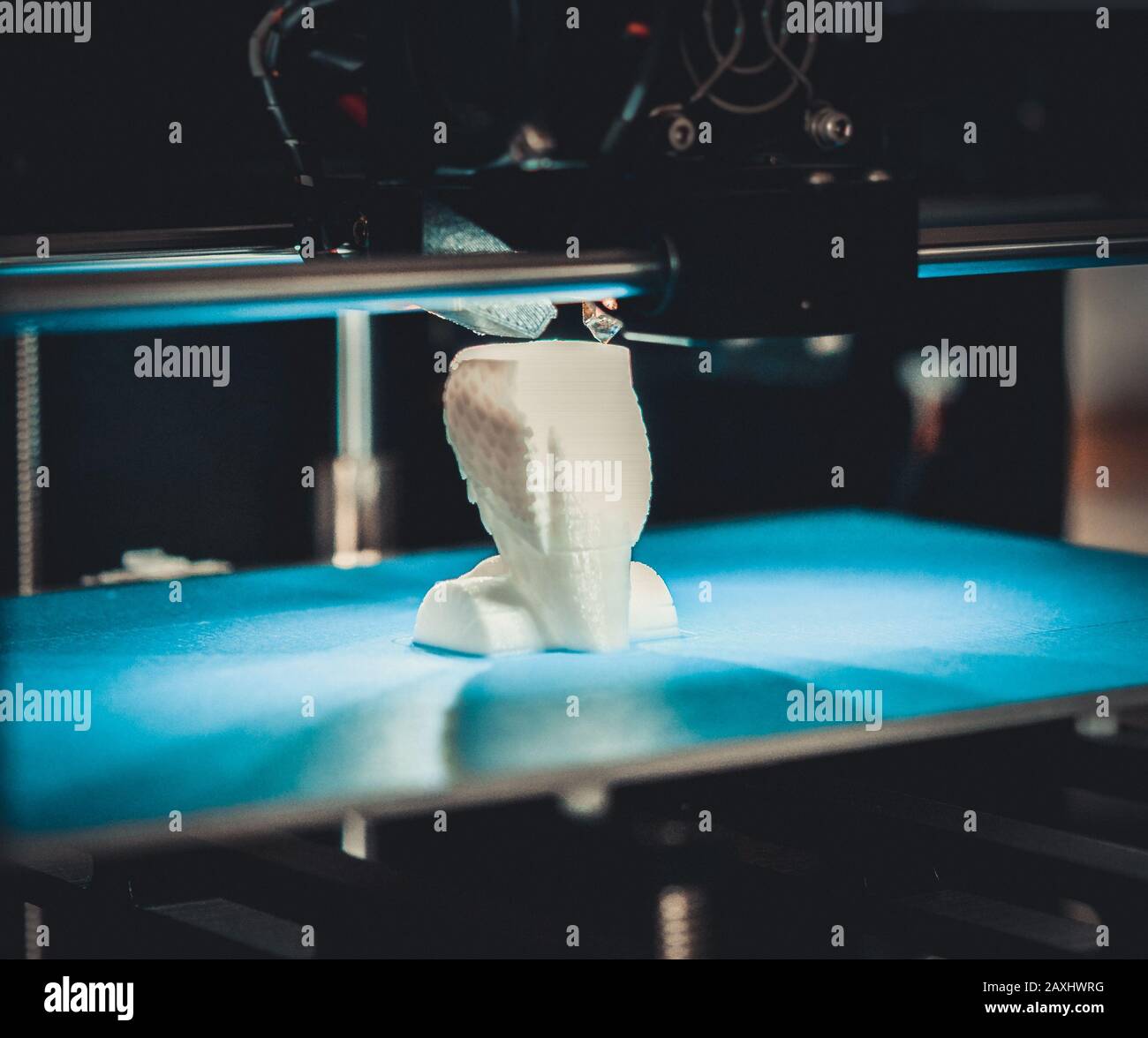 Backlit figure hi-res stock photography and images - Alamy