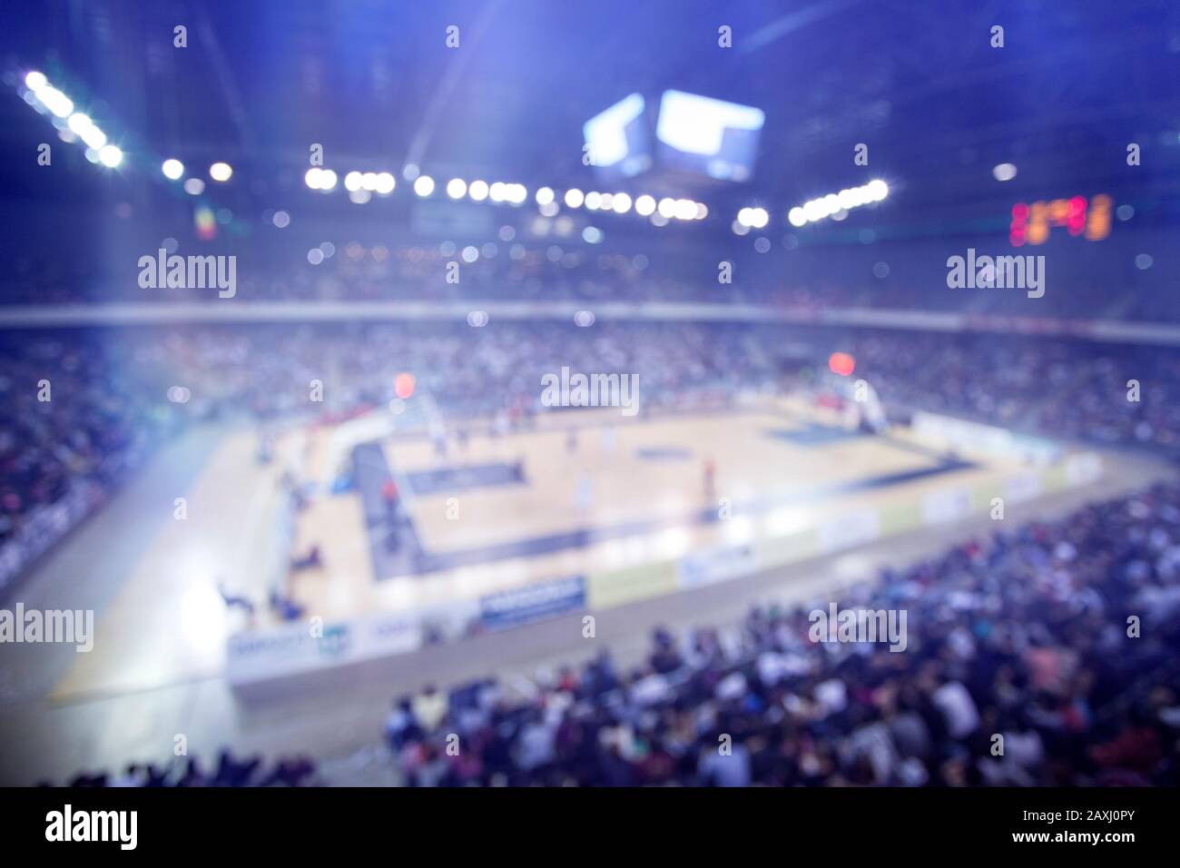 Blurred sports fans supporters hi-res stock photography and images - Alamy