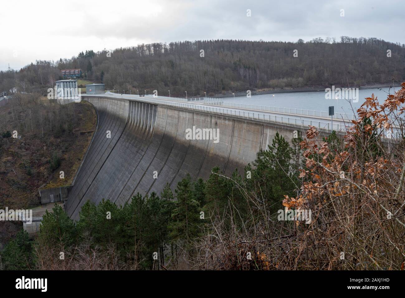 Double rope slide hi-res stock photography and images - Alamy