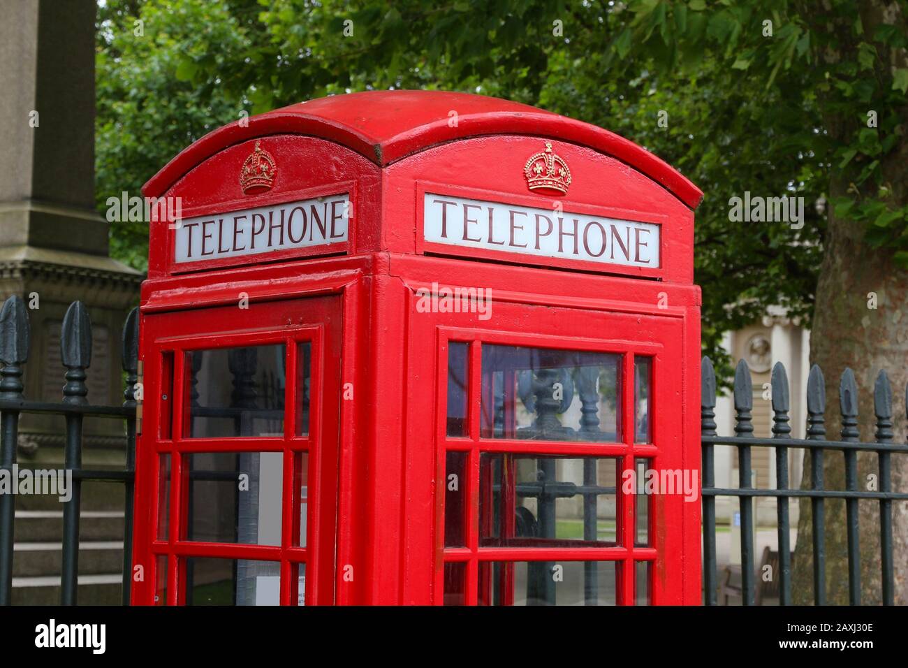 London phone box - red telephone kiosk in the UK Stock Photo - Alamy