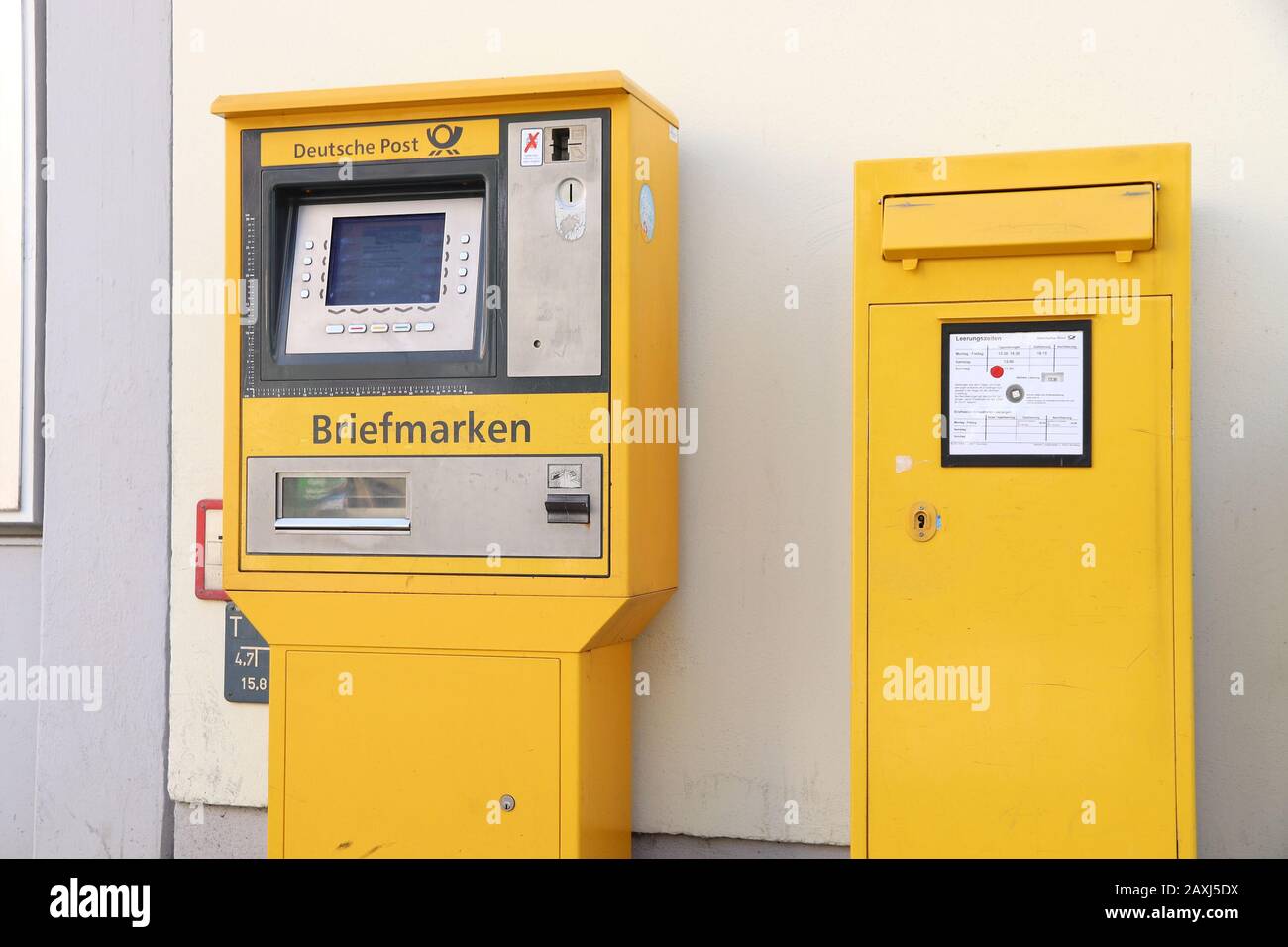 Stamp vending machine hi-res stock photography and images - Alamy