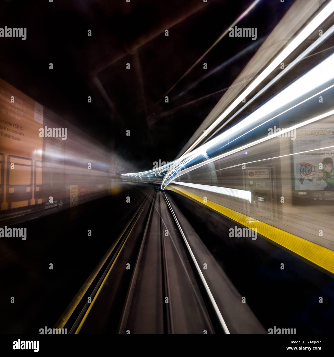 Skytrain vancouver hi-res stock photography and images - Alamy