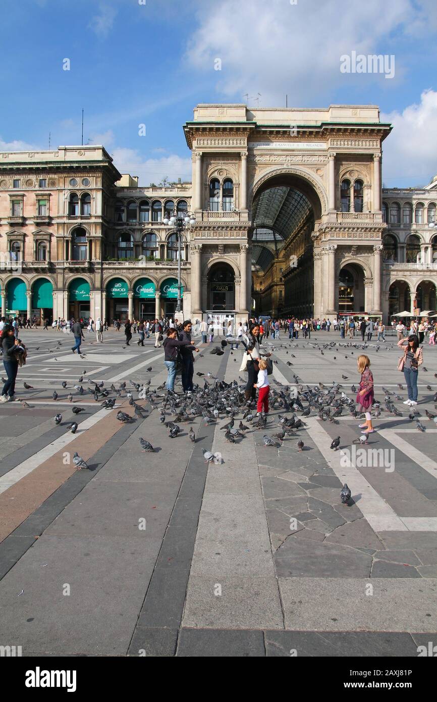 MILAN, ITALY - OCTOBER 6, 2010: People visit Duomo Square in Milan ...