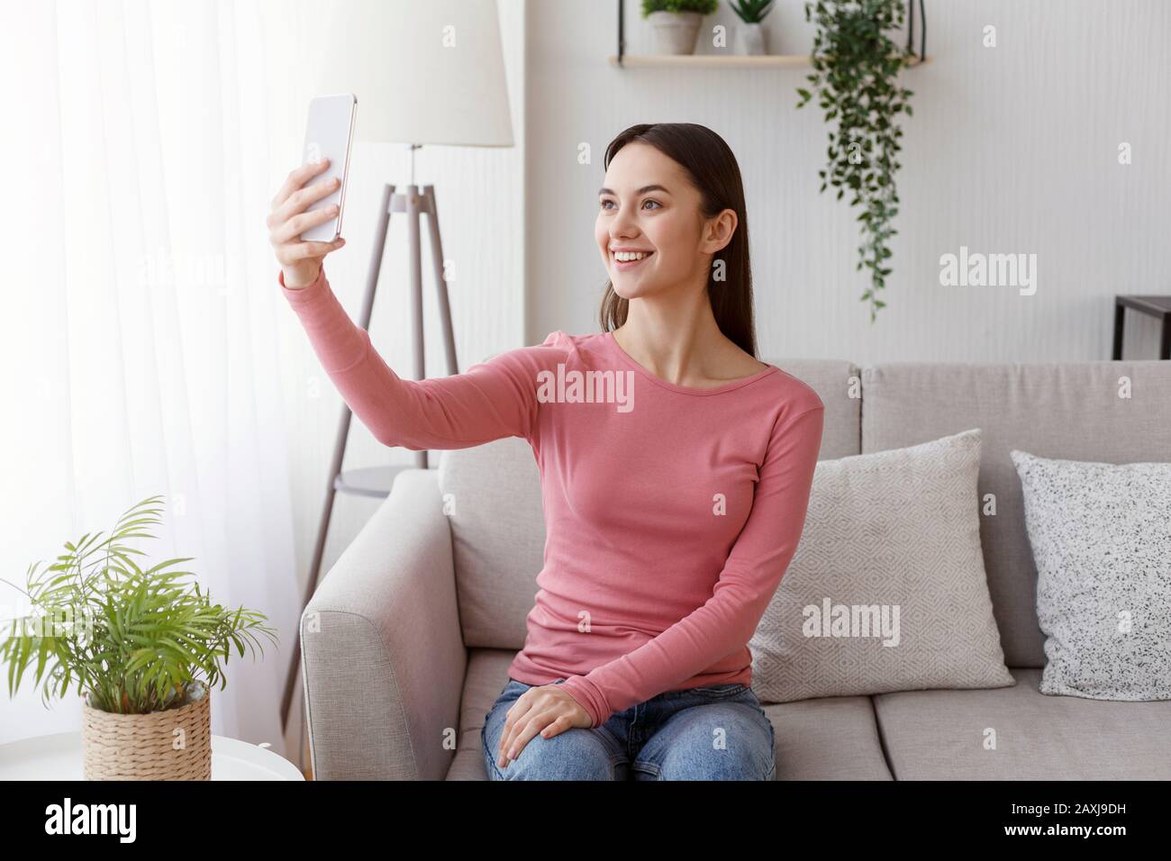 Cute female making selfie hi-res stock photography and images - Alamy