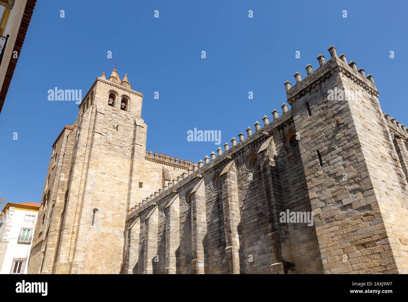 Historic Roman Catholic cathedral church of Évora, Sé de Évora, in the ...