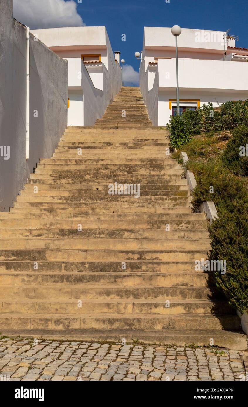 Diminishing converging lines, perspective flight of concrete steps ...