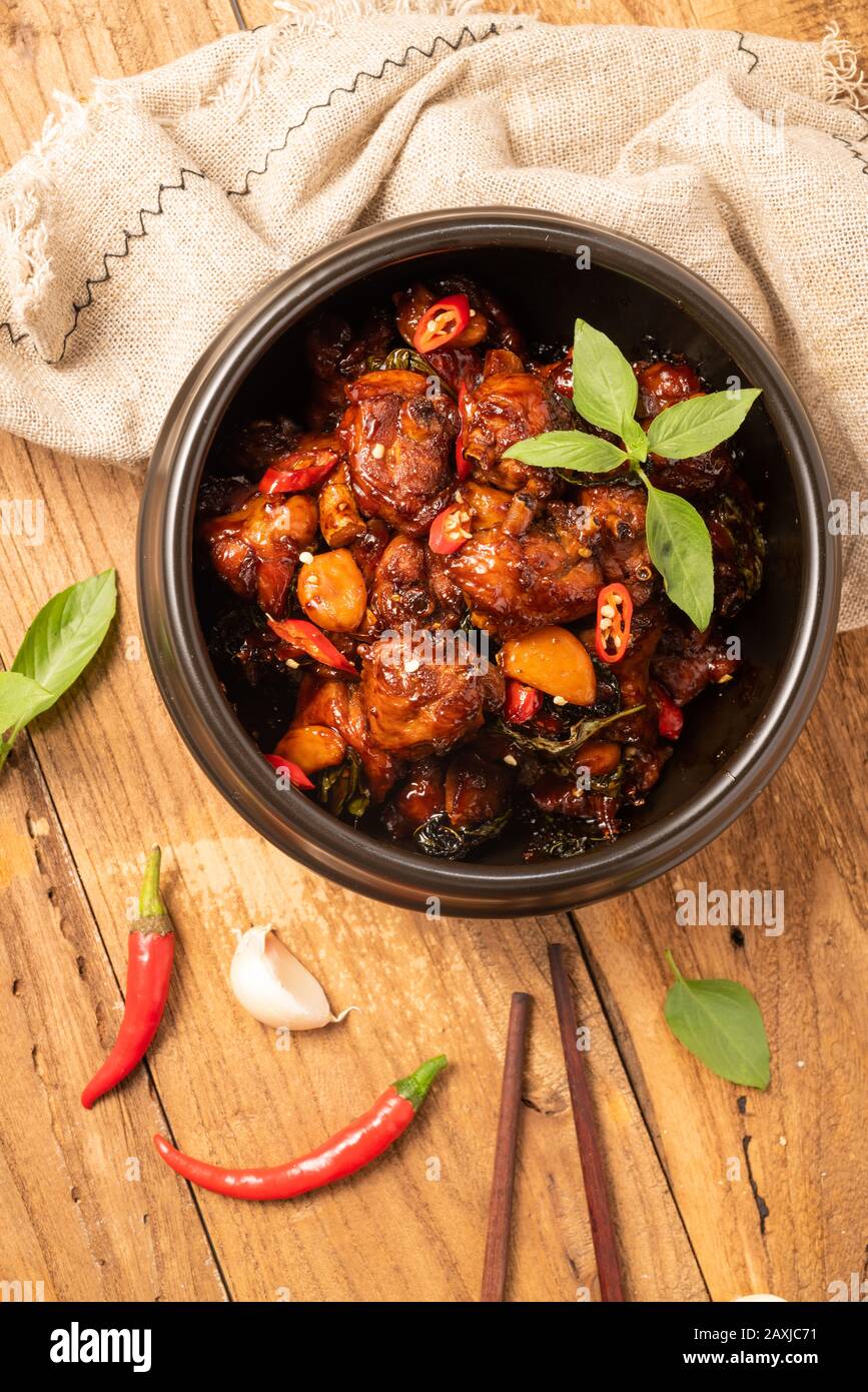 Delicious traditional Chinese three cups chicken dish Stock Photo - Alamy