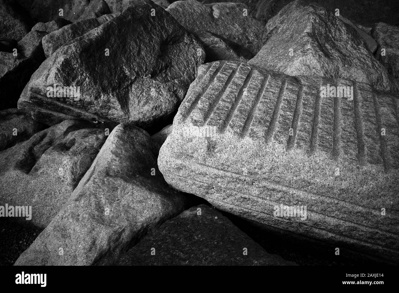 Rock armour coastal defences hi-res stock photography and images - Alamy