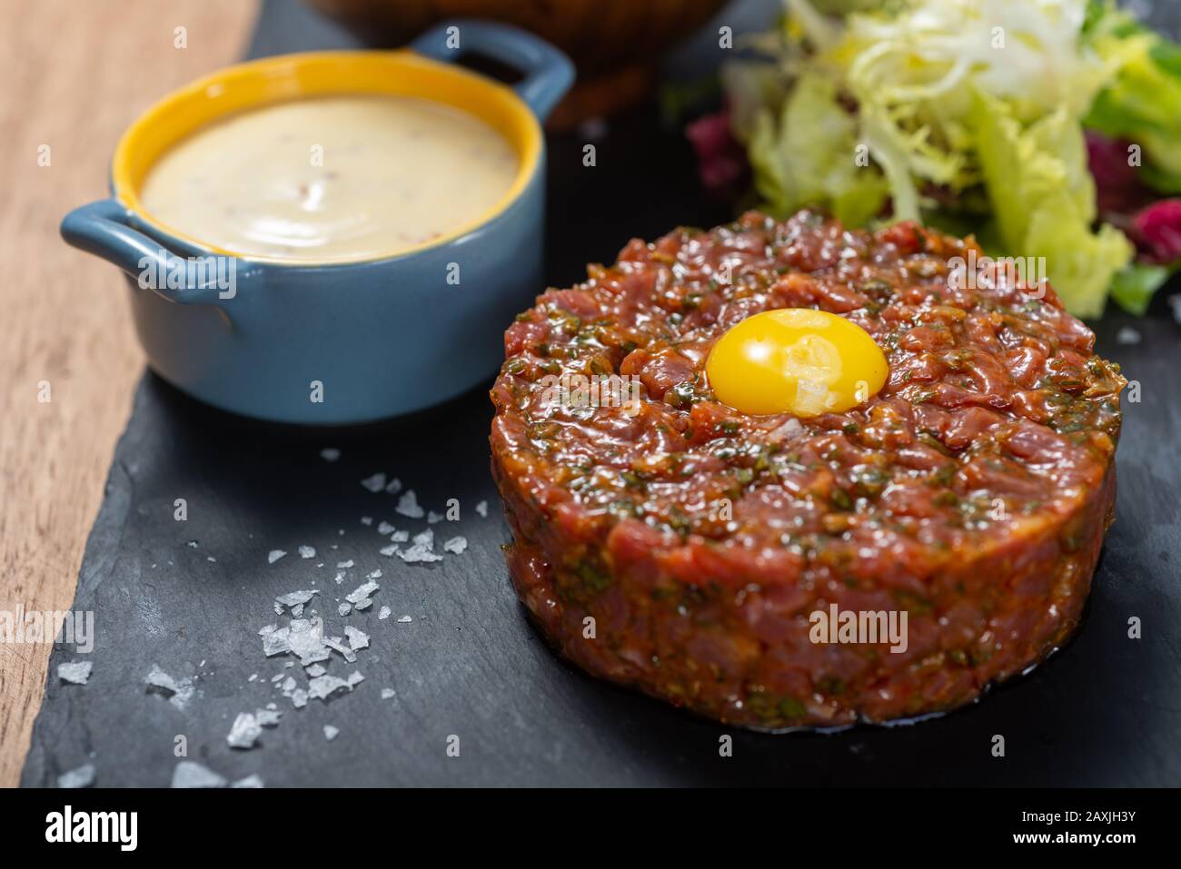 French cuisine beef tartare hi-res stock photography and images - Alamy
