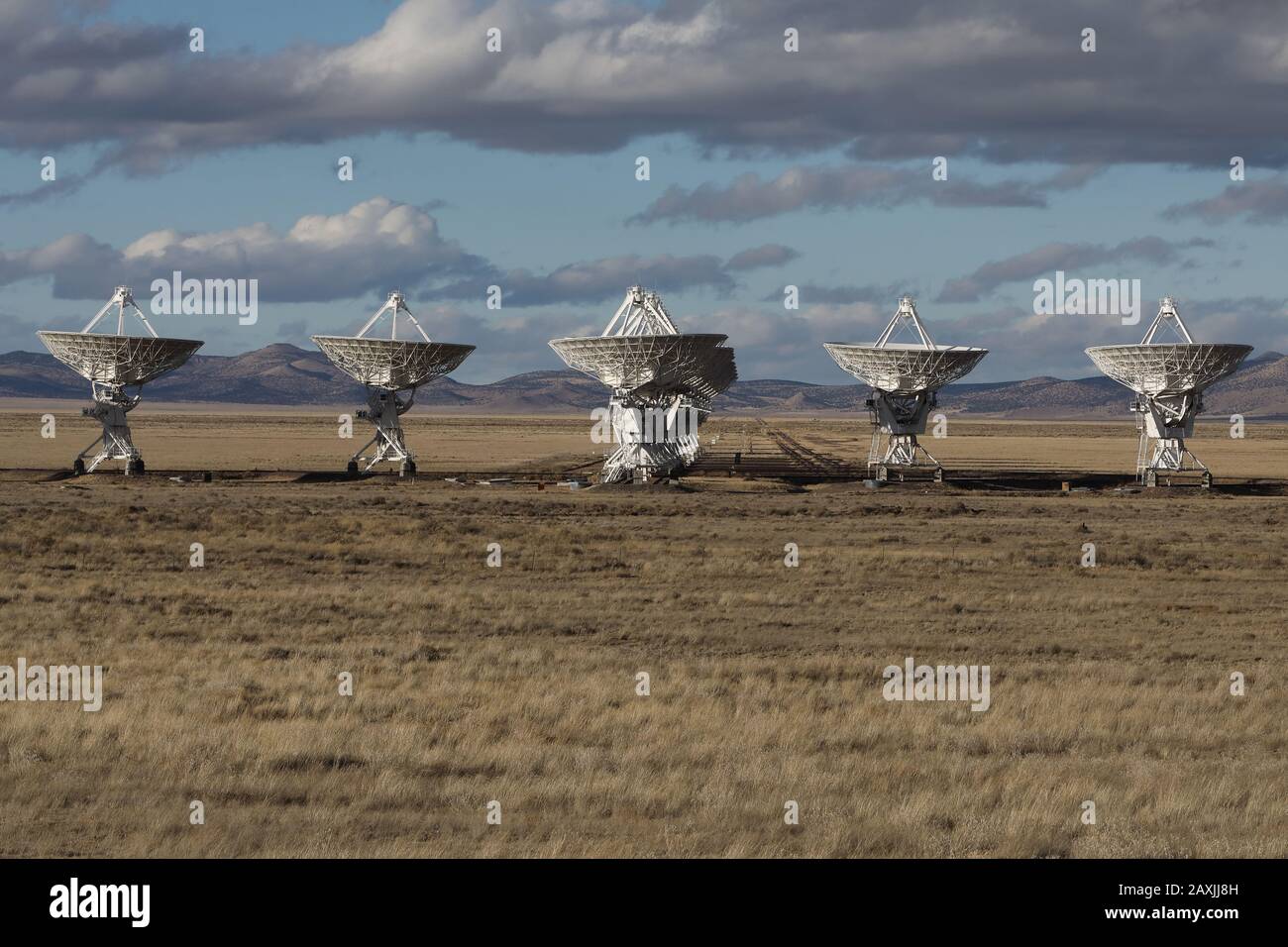 Very Large Array satellite dishes t in New Mexico, USA Stock Photo - Alamy