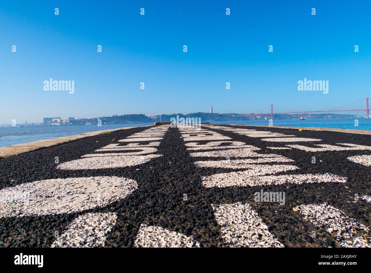 background road sea Stock Photo - Alamy