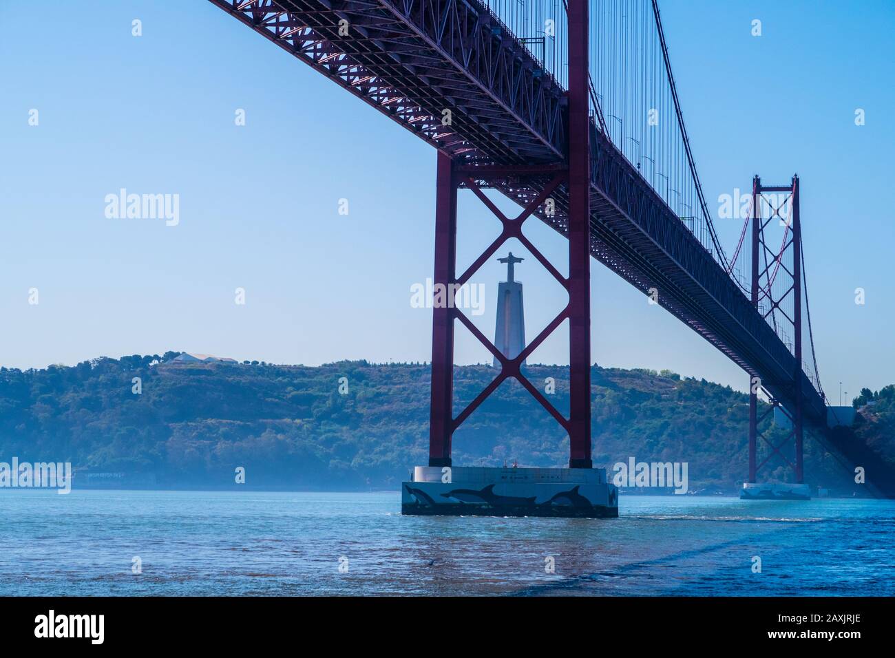 Lisban bridge sea water Stock Photo - Alamy