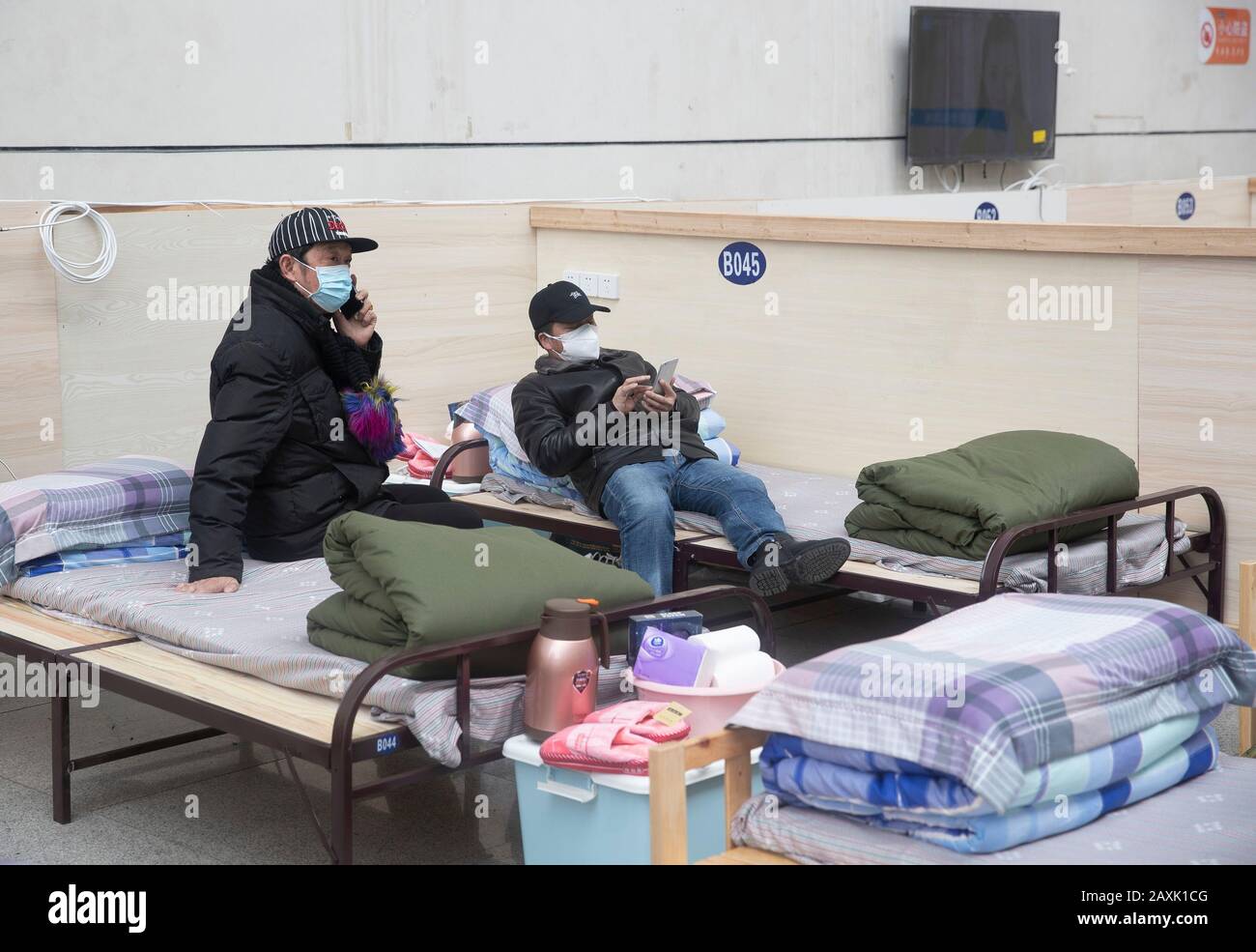 Chinese patients infected with the new coronavirus and pneumonia rest ...