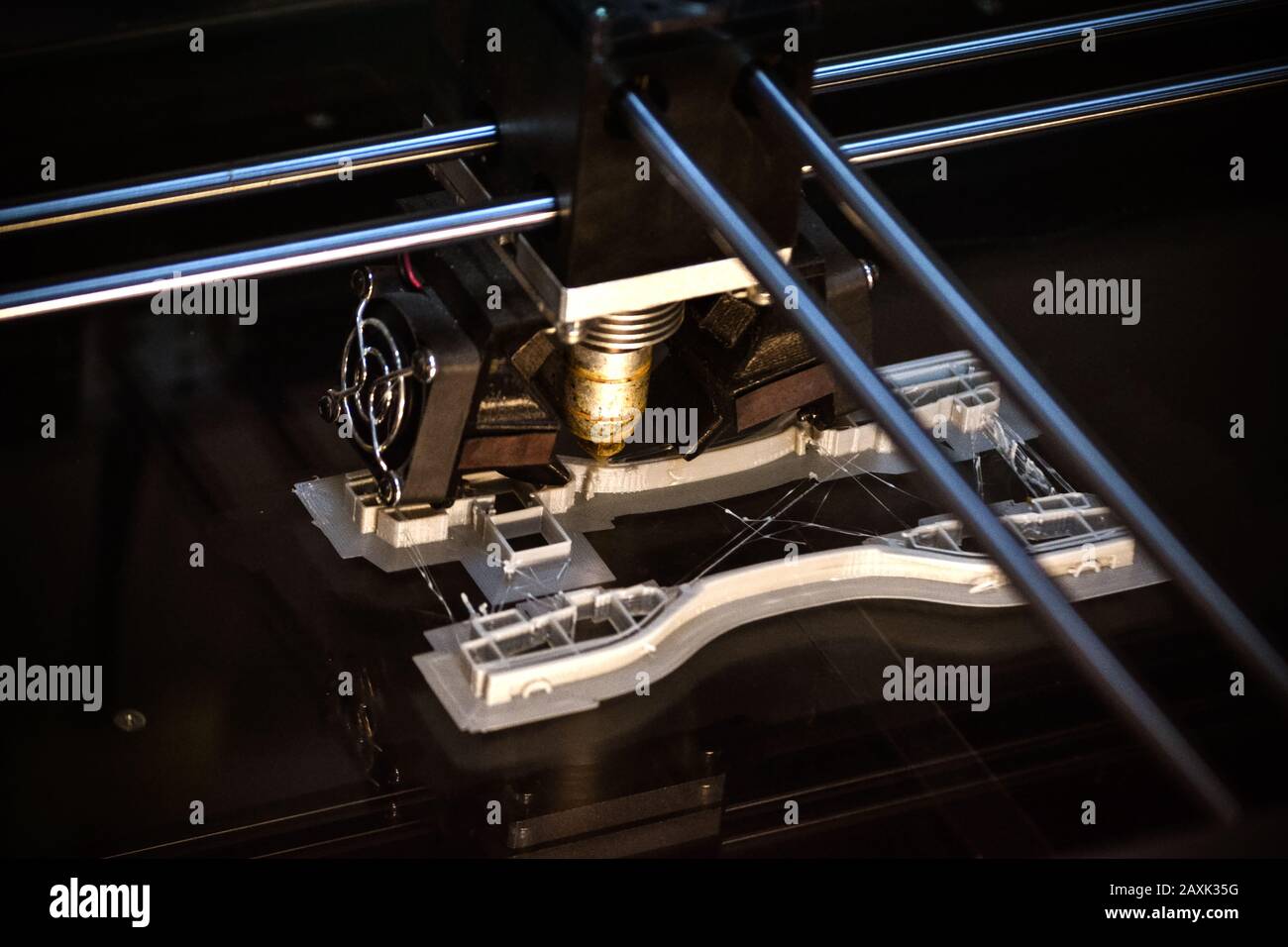 3D printer print isolated objects on mirror reflective surface close-up ...