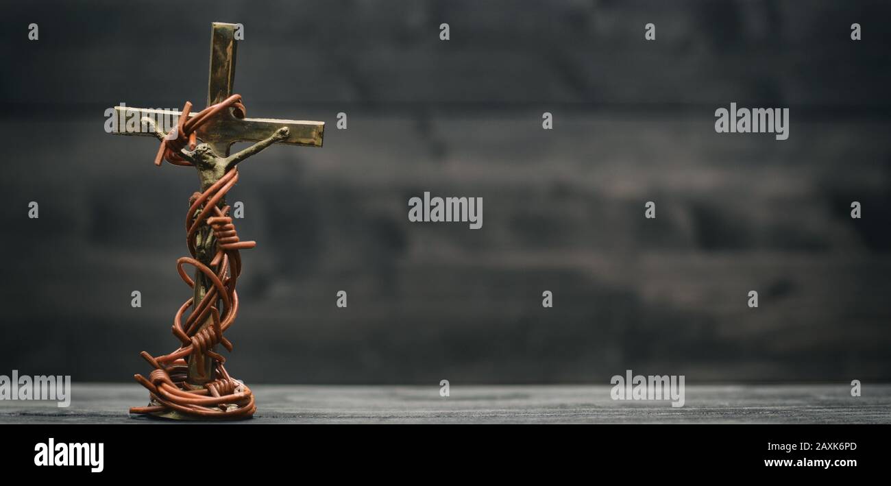 Vintage Metal Crucifix, Bronze Tone, Religious Icon Art, Jesus Christ ...