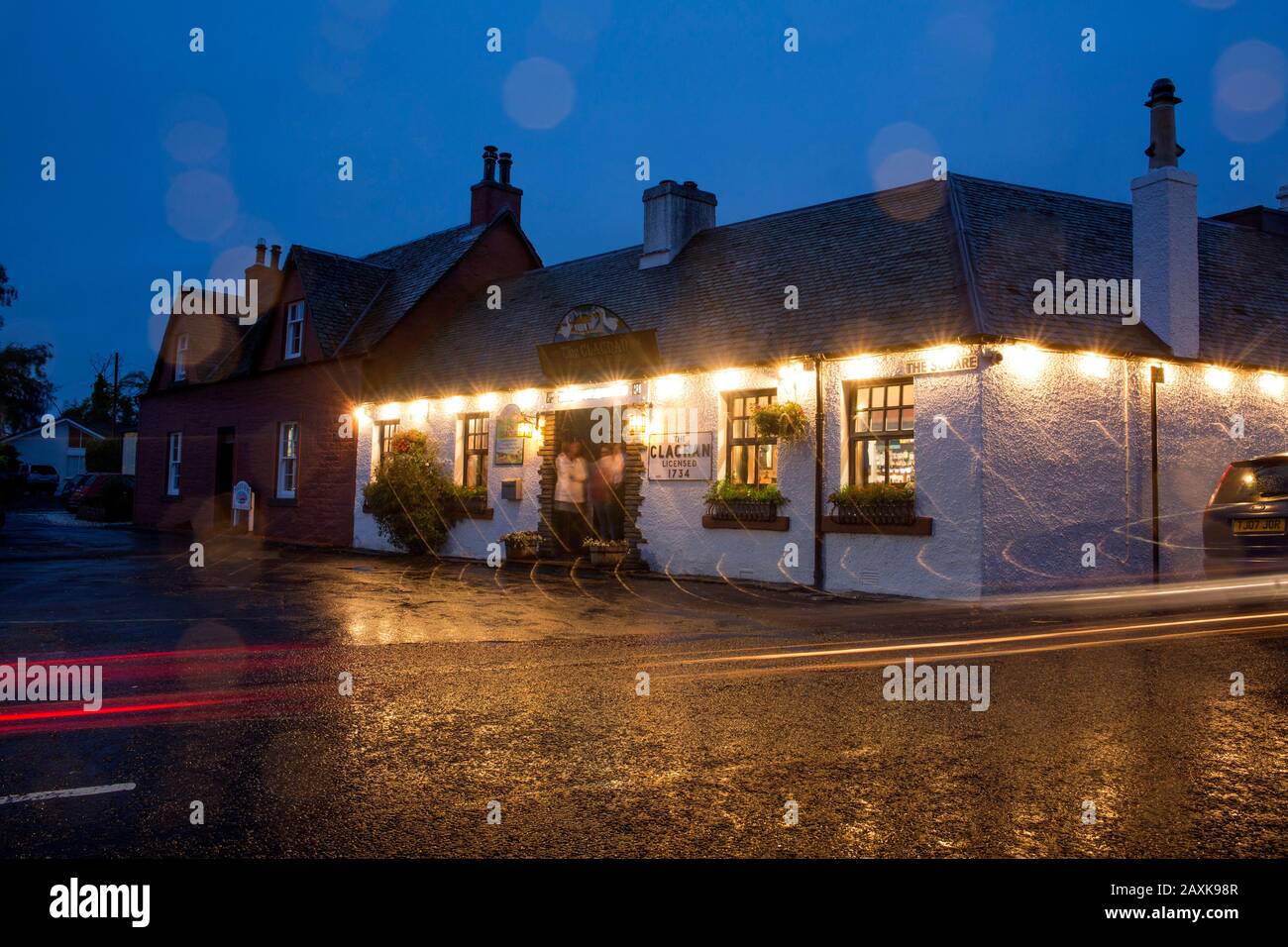 Clachan Inn, Drymen Aeltestes Pub in Schottland Stock Photo - Alamy