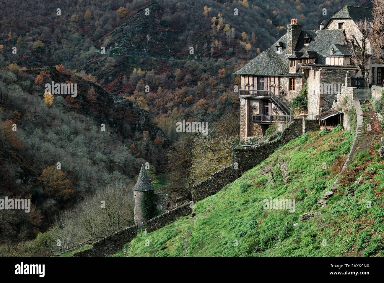 Historic hillside village conques france hi-res stock photography and ...