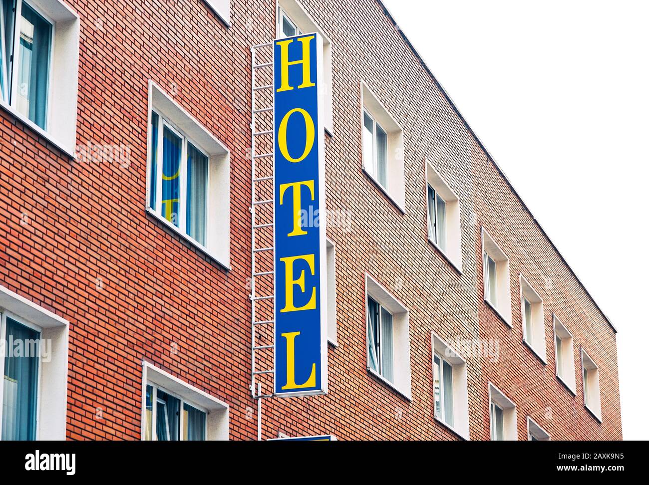 Hotel sign signboard hi-res stock photography and images - Alamy