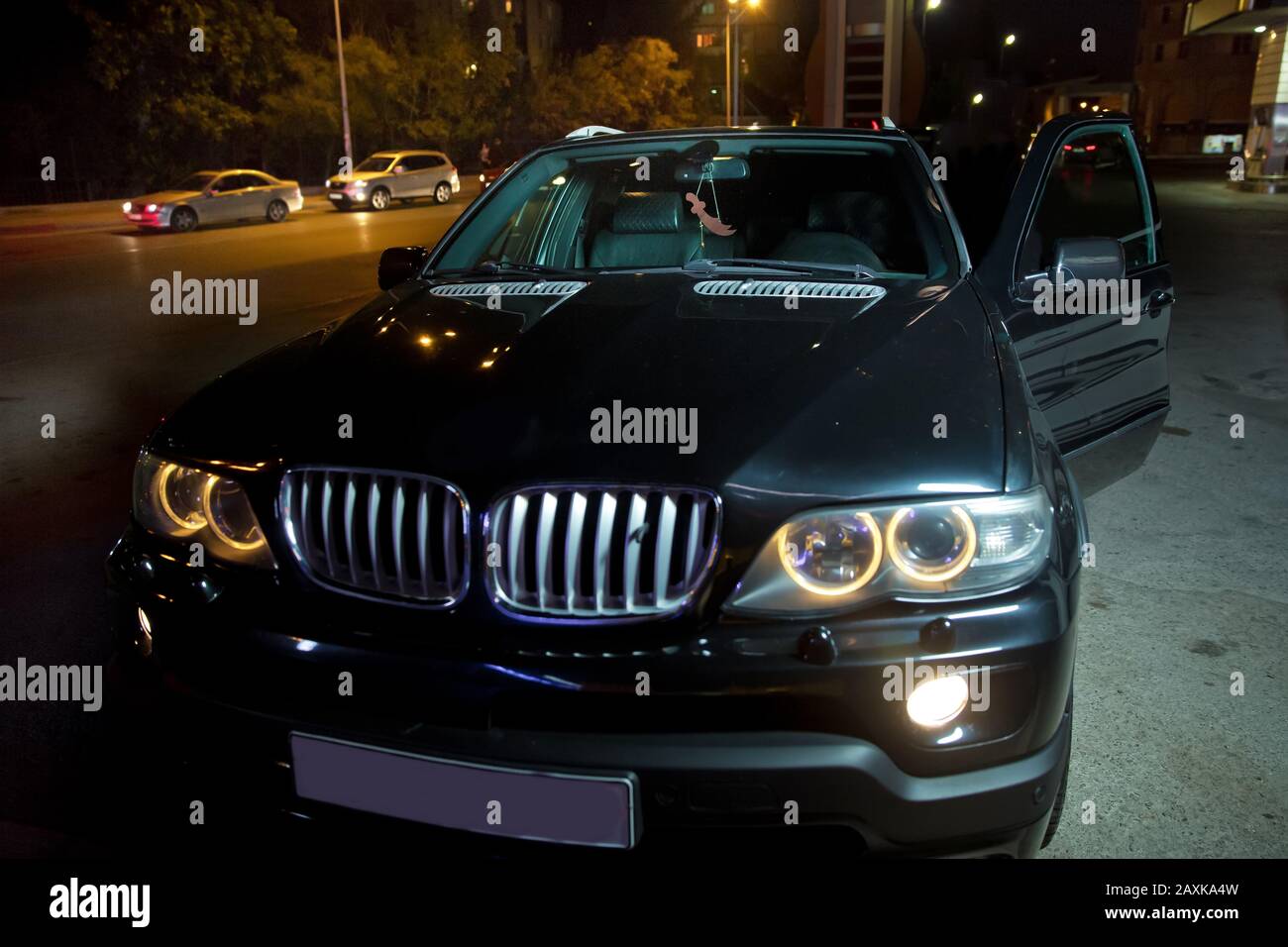 Headlights At Night Bmw