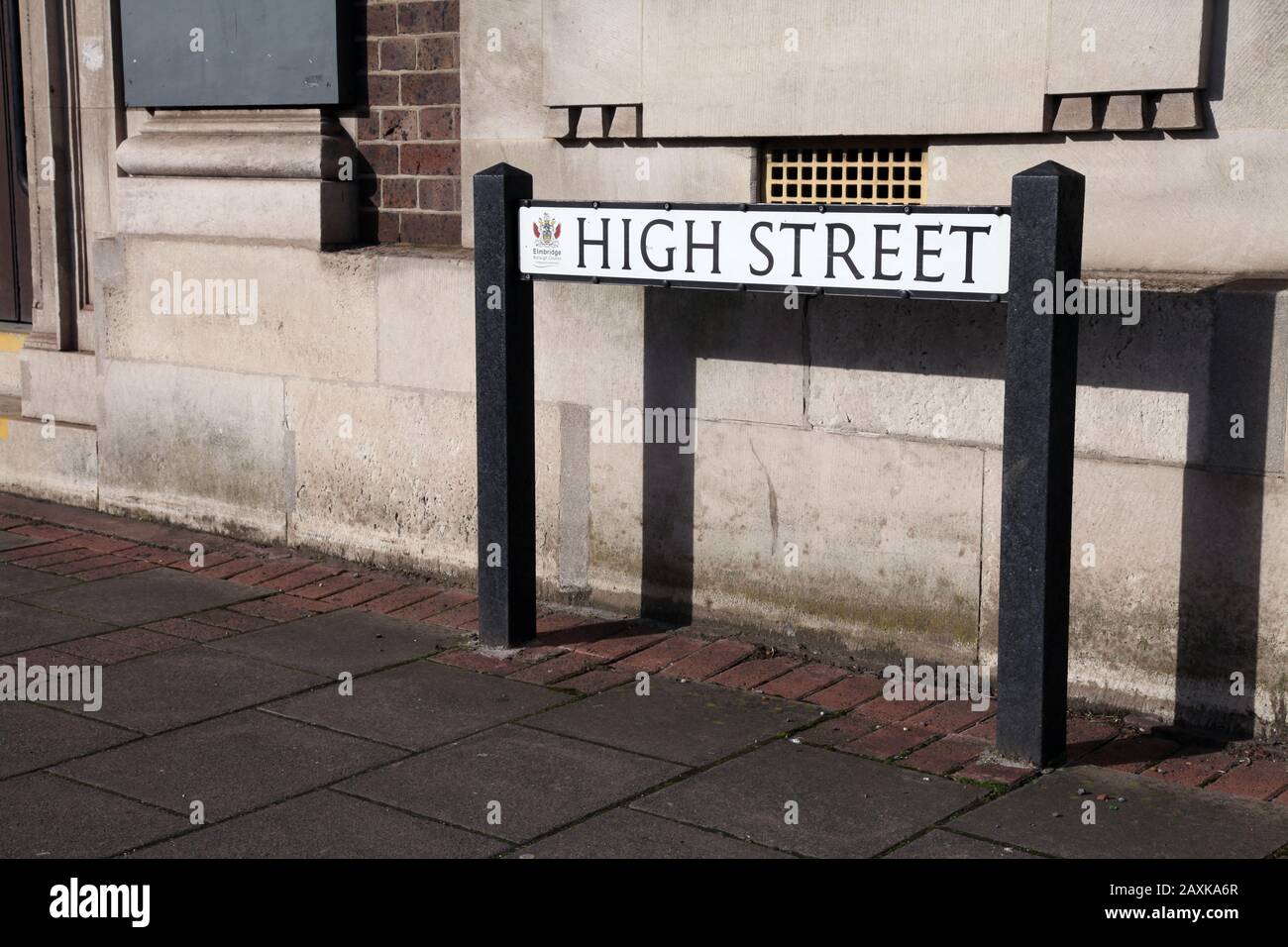 Esher high street hi-res stock photography and images - Alamy