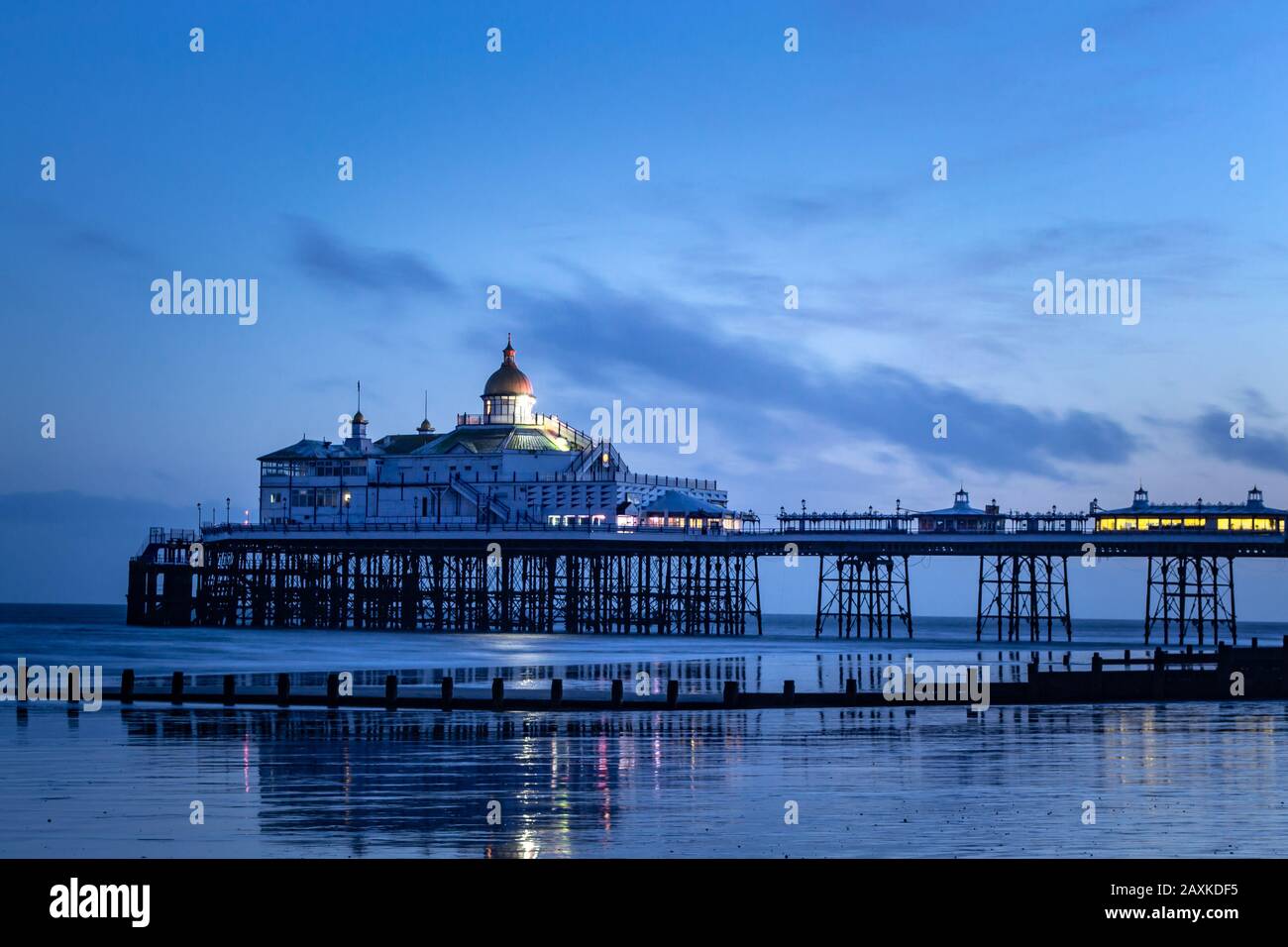 The blue hour at Eastbourne pier, East Sussex, England Stock Photo - Alamy