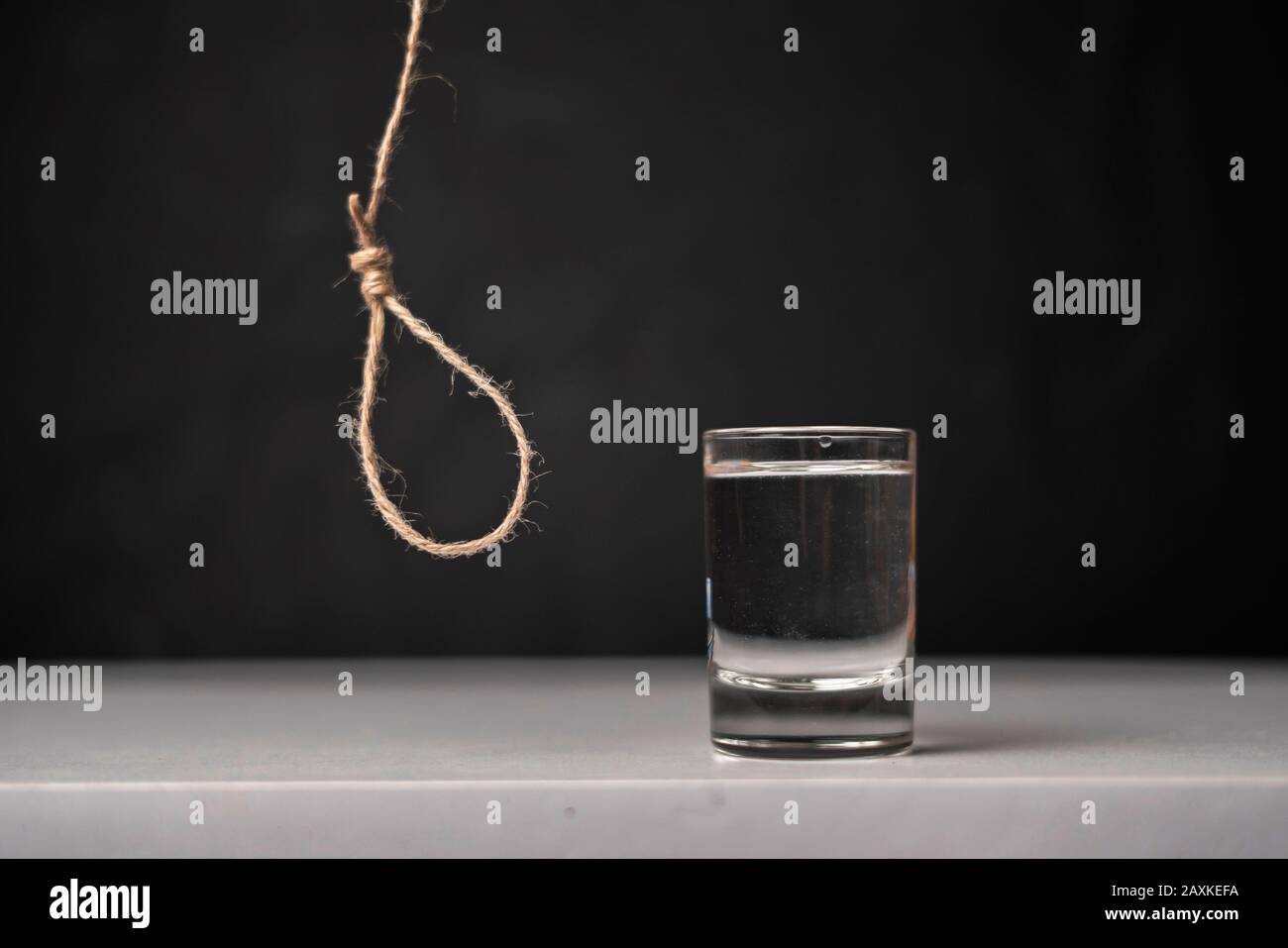 Drunk knot hi-res stock photography and images - Alamy