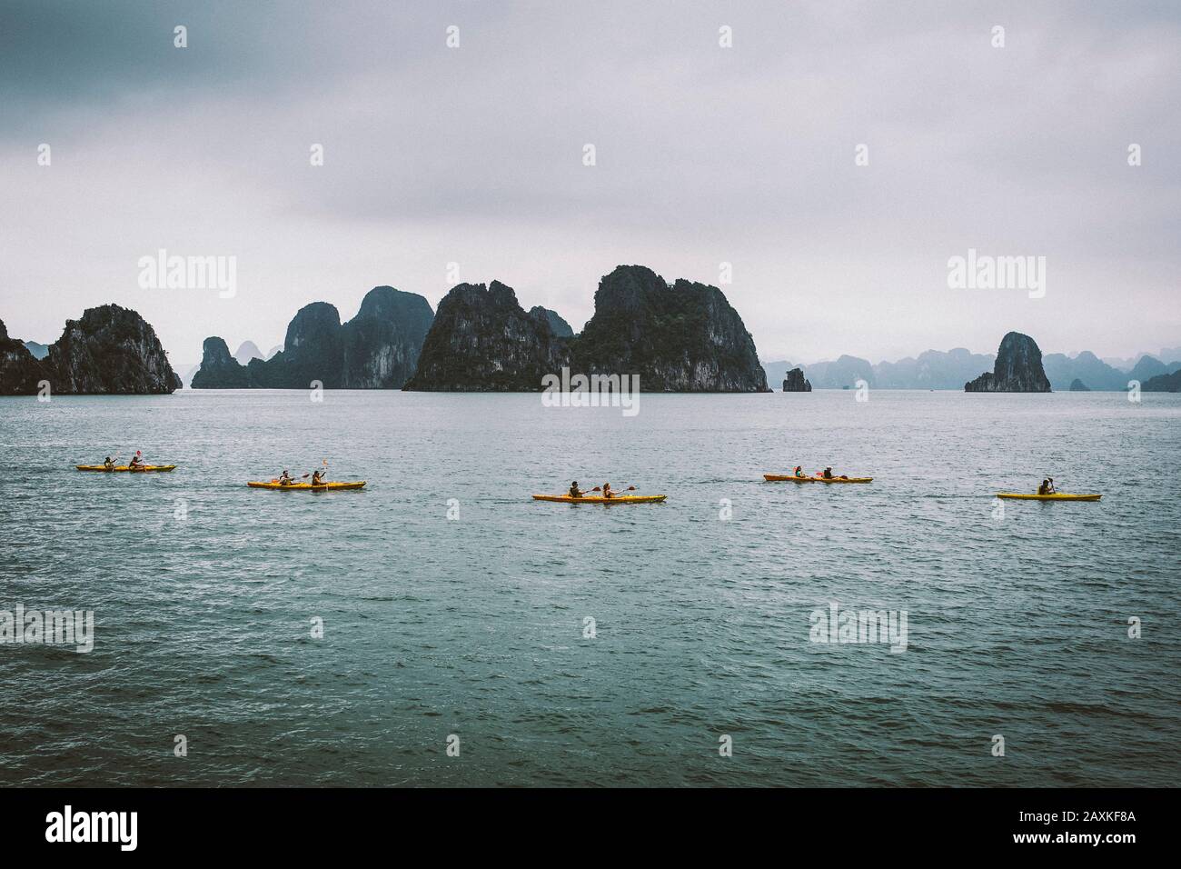 Limestone karst formations hi-res stock photography and images - Alamy