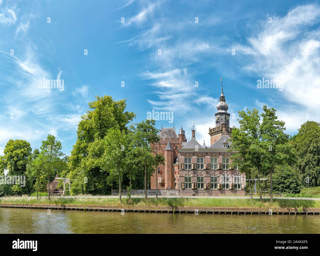 Nijenrode castle netherlands hi-res stock photography and images - Alamy