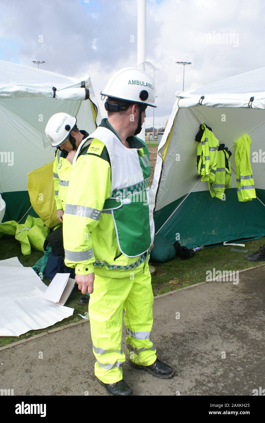 Emergency paramedic hi-res stock photography and images - Alamy