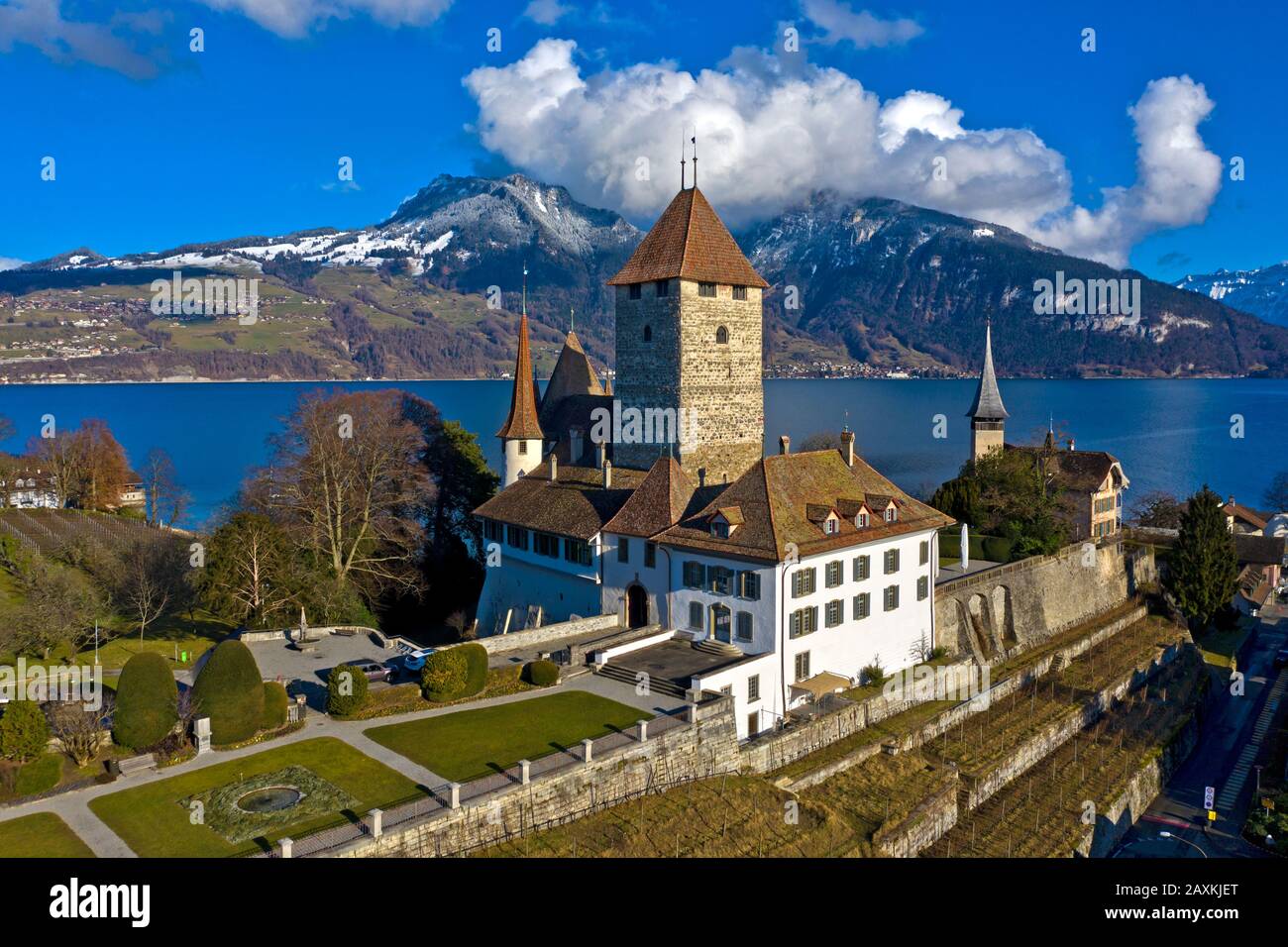Spiez Castle located on a peninsula at Lake Thun, Thunersee, Spiez ...
