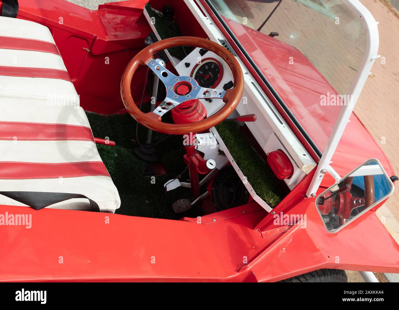 Mini moke australia simple design car hi-res stock photography and ...