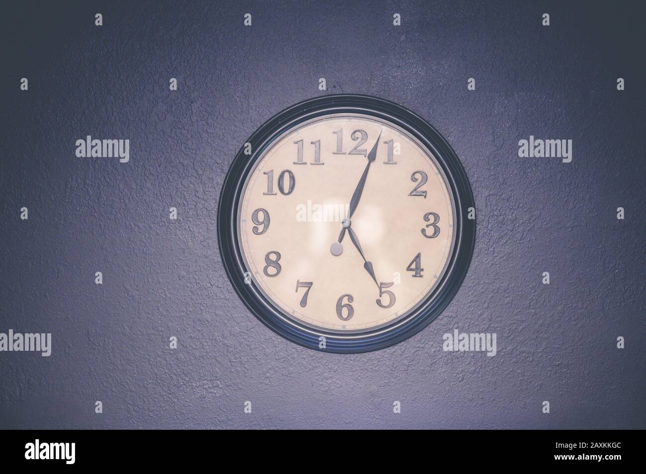 Timer displaying hi-res stock photography and images - Alamy