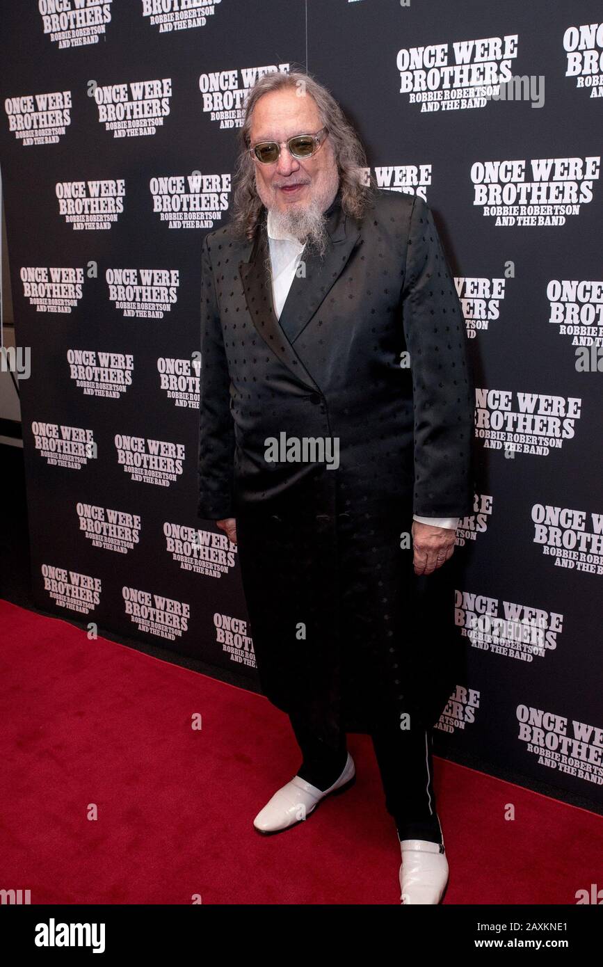 Larry ratso sloman hi-res stock photography and images - Alamy