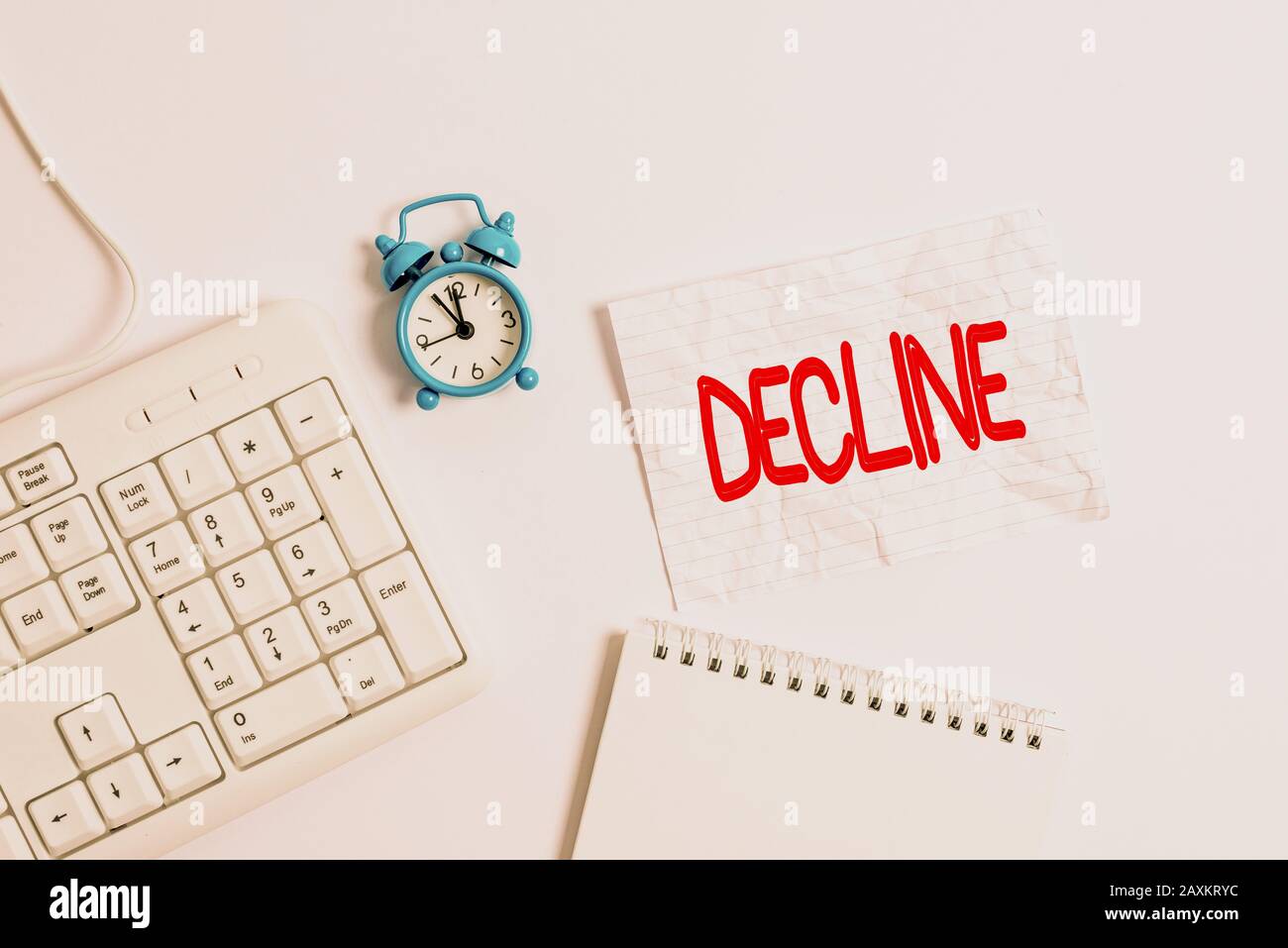 Money graph on tab hi-res stock photography and images - Alamy