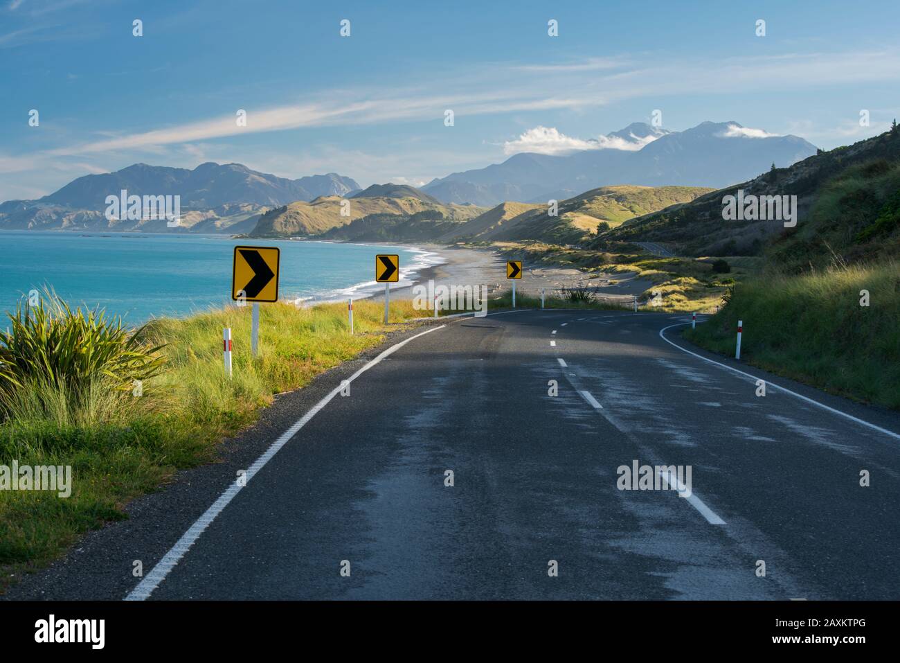 New zealand highway 1 hi-res stock photography and images - Alamy