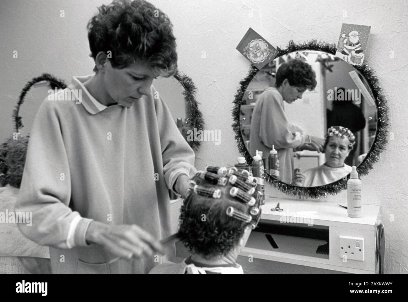 1980s hair salon hi-res stock photography and images - Alamy